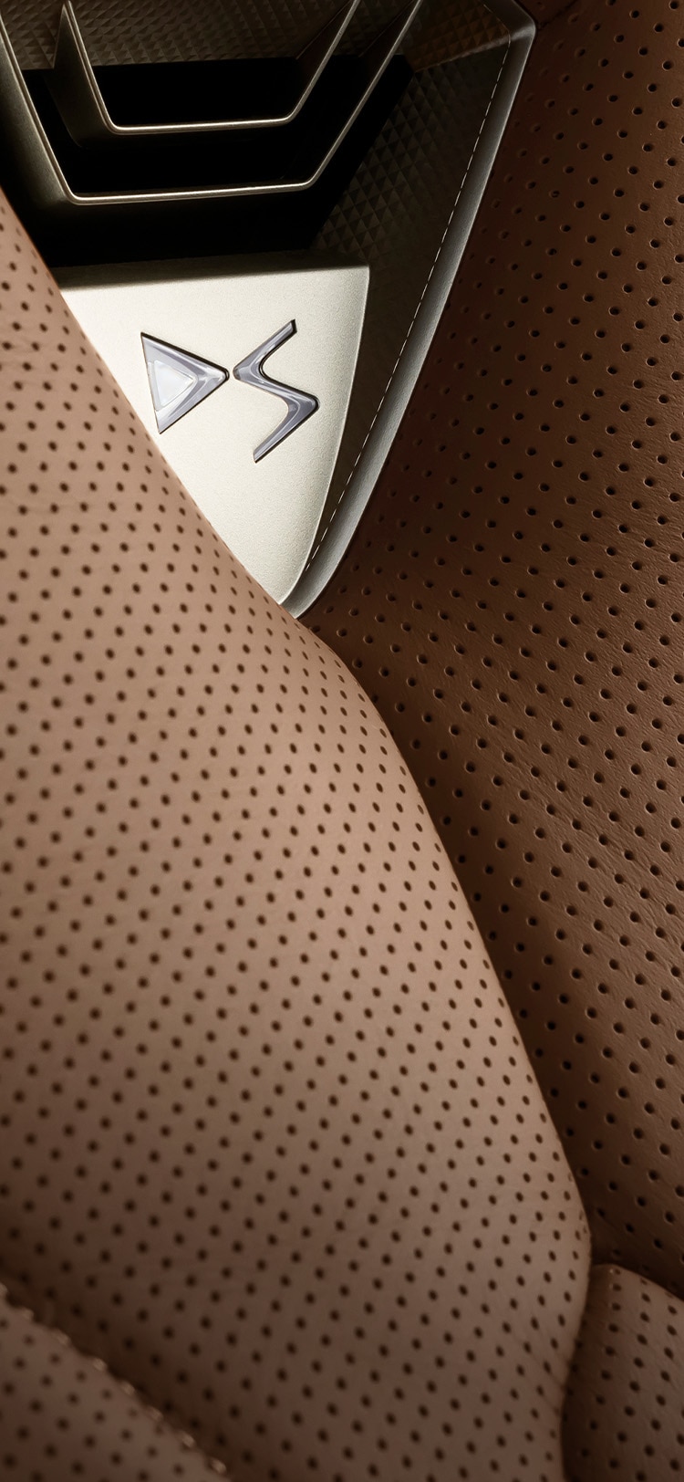 Technologies for improved driving comfort | DS Automobiles