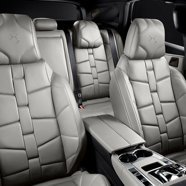 Specifications | DS 7