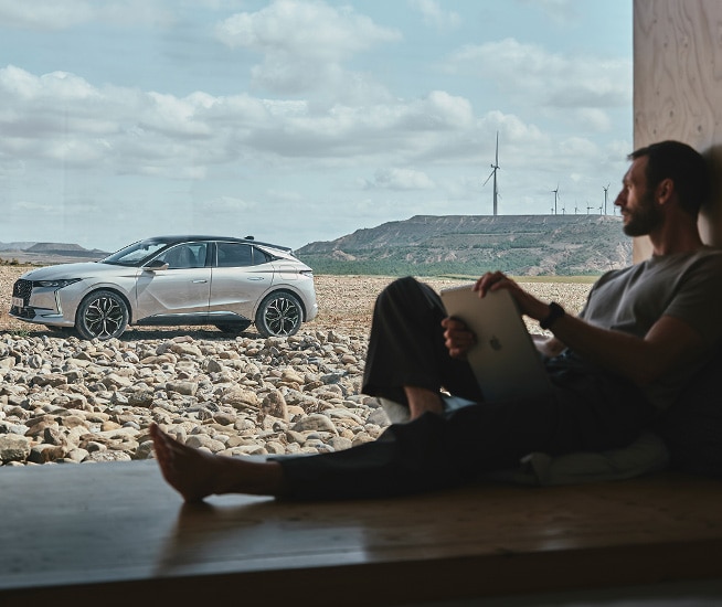 DS 4: Plug-in hybrid hatchback | DS Automobiles