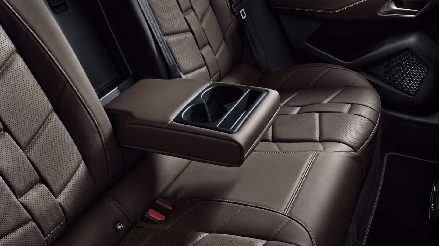 DS 4 technical specifications: engines, dimensions...