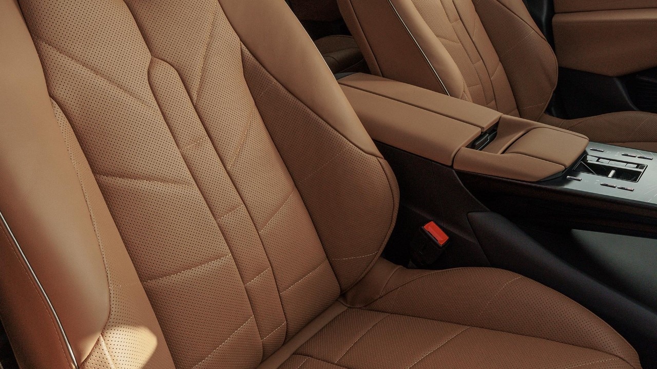 DS N°8 | Electric SUV | DS Automobiles Ireland